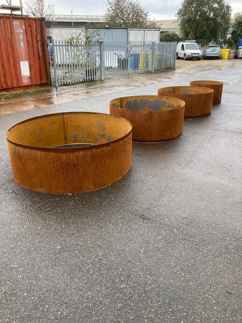 Corten Steel Garden Round Planters – Paul Taylor Metalwork
